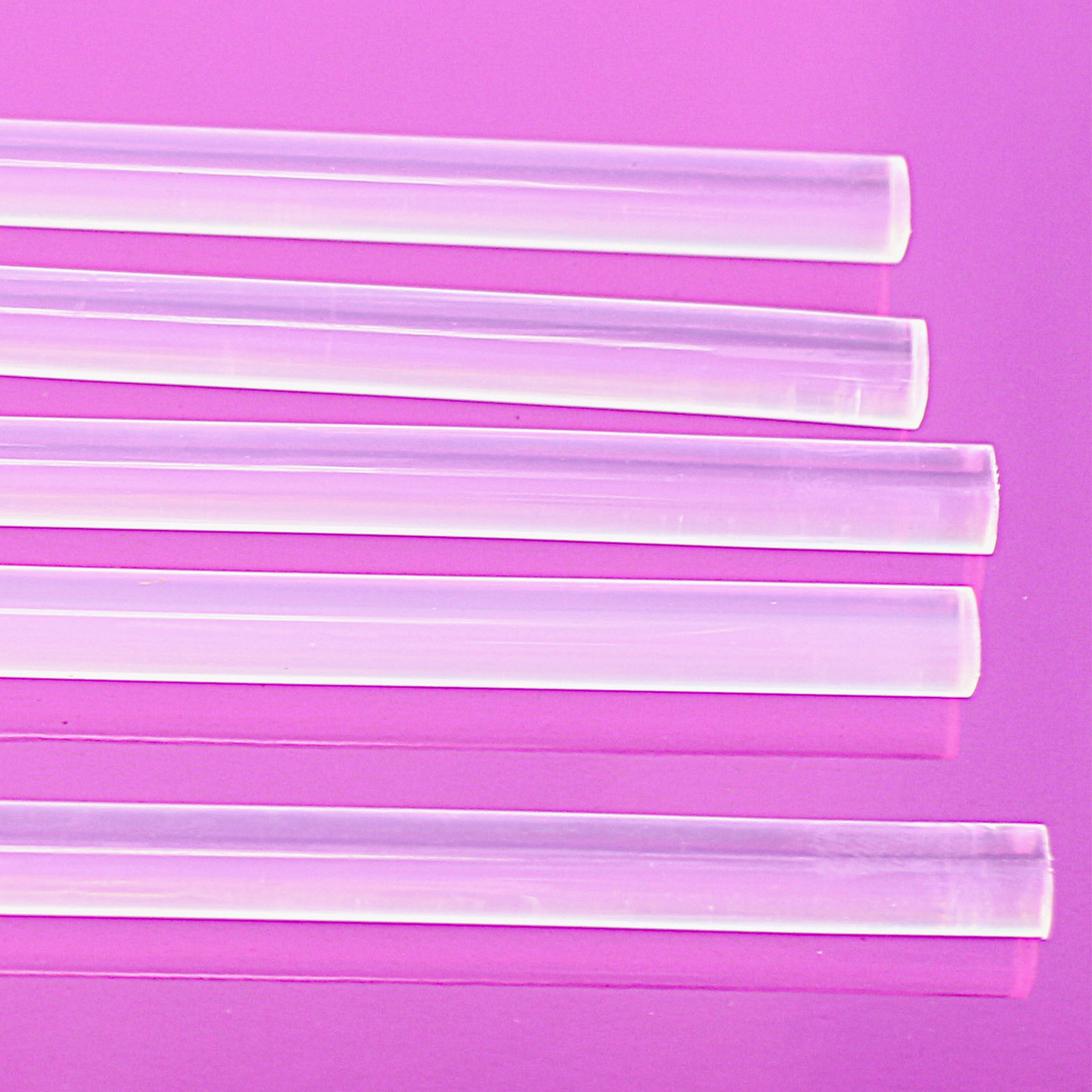 Barra de silicón grueso. Paquete de 800 g - PaperPlus